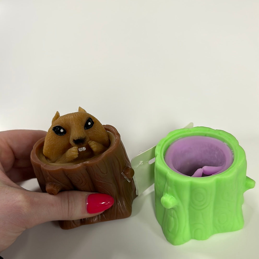 SQUEEZY FIDGET SQUIRREL – Learning Post & Toys